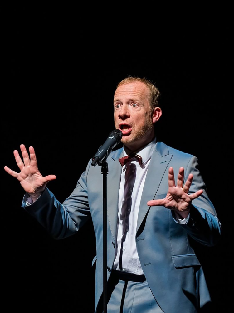 Sarah – The Coronet Theatre